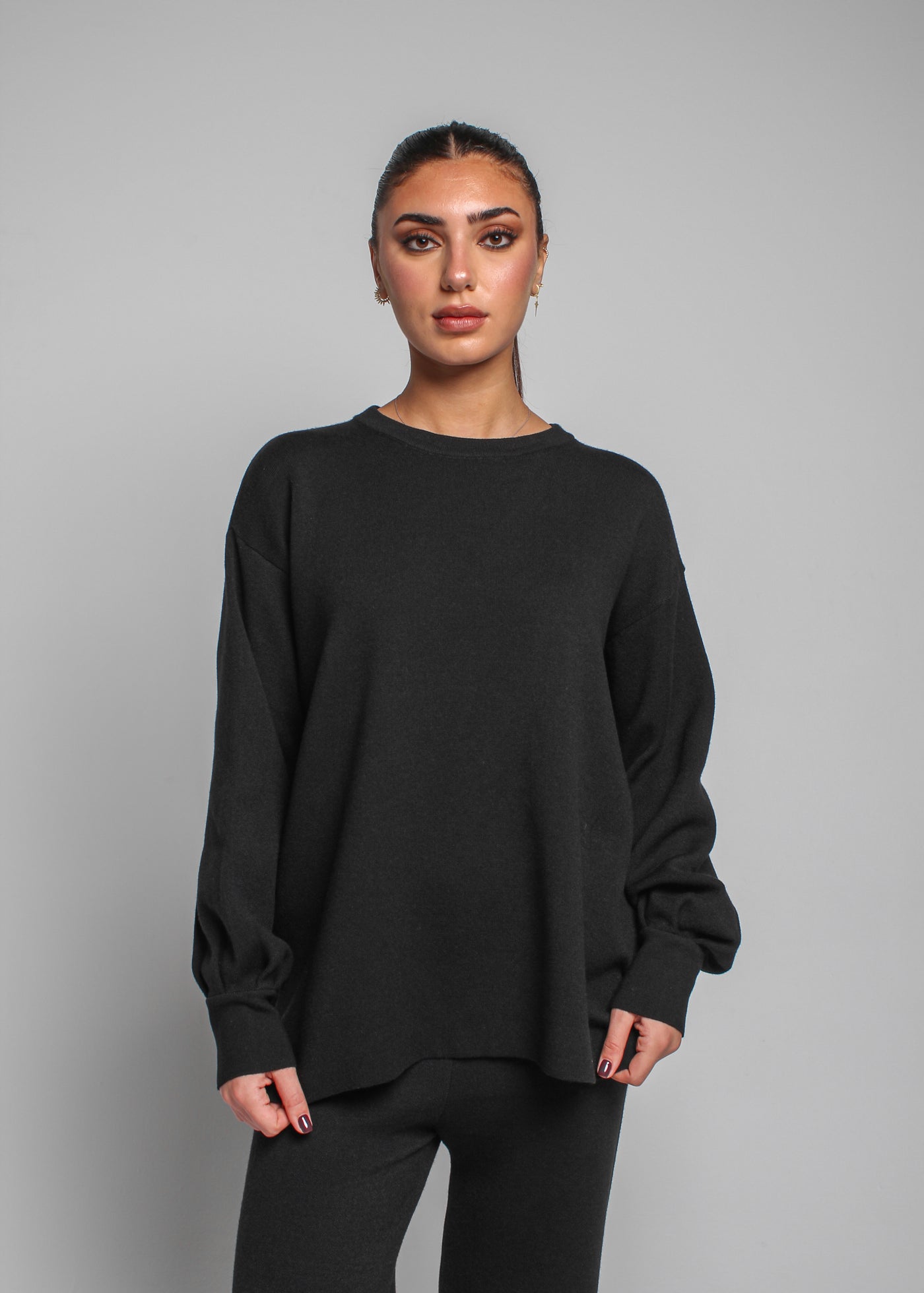Knit Set for Women | Stylish & Cozy Two-Piece Outfit – The Basic Look