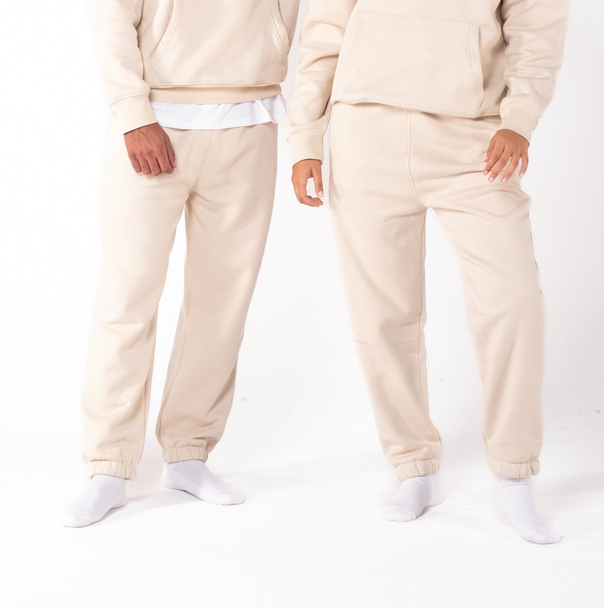 Baggy Sweatpants for Men and Women | Comfortable & Stylish All-Year ...