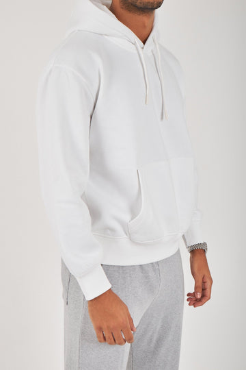 Women – The Basic Look