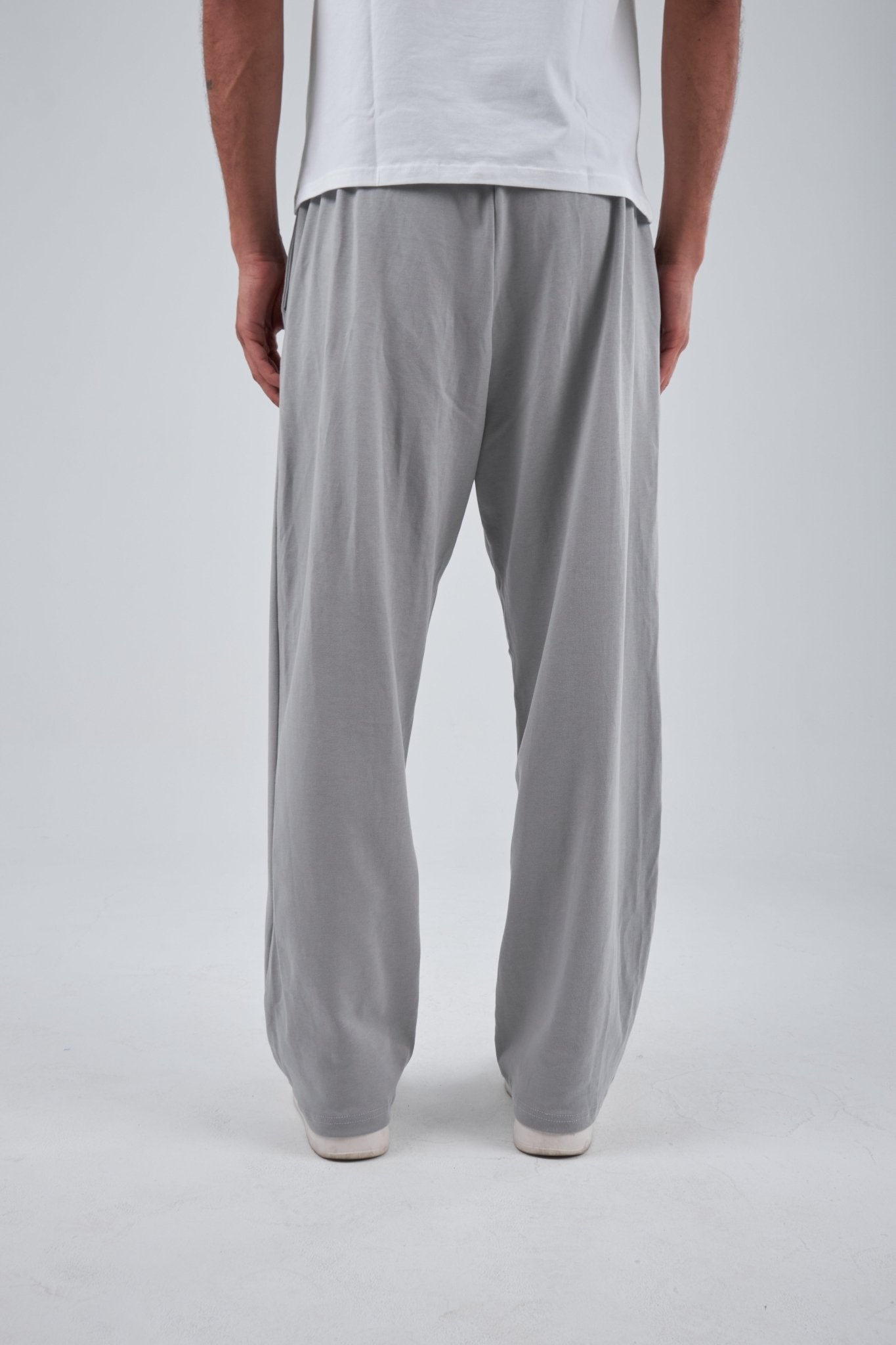 Straight Leg Pants for Men | Classic & Comfortable Fit – The Basic Look